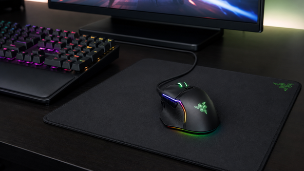 Razer Basilisk V3 con tappetino a 55,84€ su Amazon - SpazioGames